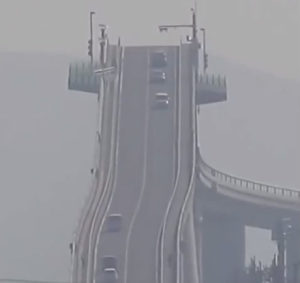 A Bridge So Scary That It Is Giving Drivers Anxiety Attacks ...