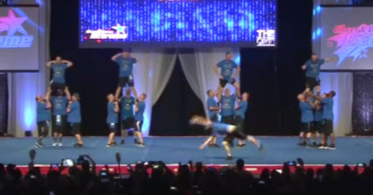 Cheer Dads Get Up On Stage And Wow Everyone With Hilarious Dance ...