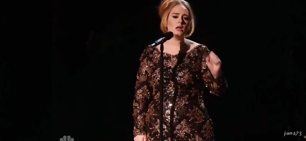 Adele Lights Up The Audience In This Mashup Of Amazing ‘Set Fire To The ...