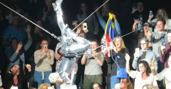 Pink Is Lifted Off The Stage And Spins High Above The Crowd As She ...