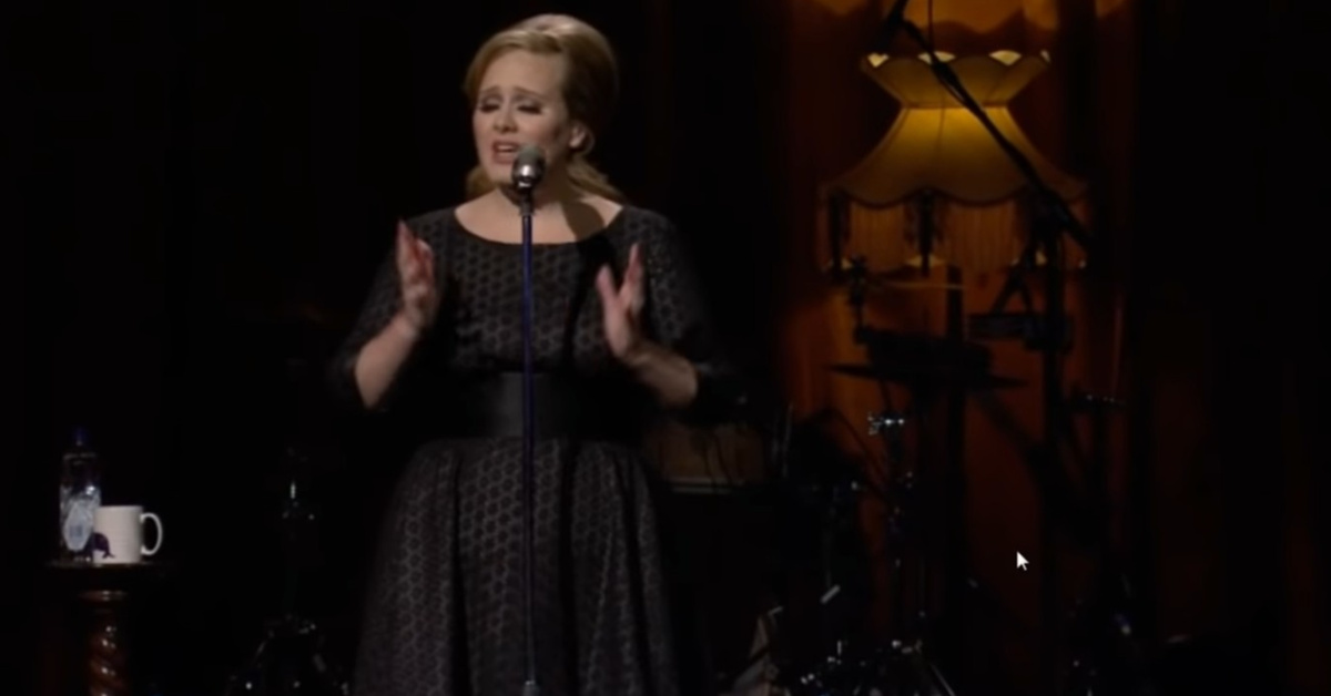 Adele Gets Emotional When She Performs “Make You Feel My Love” And So ...