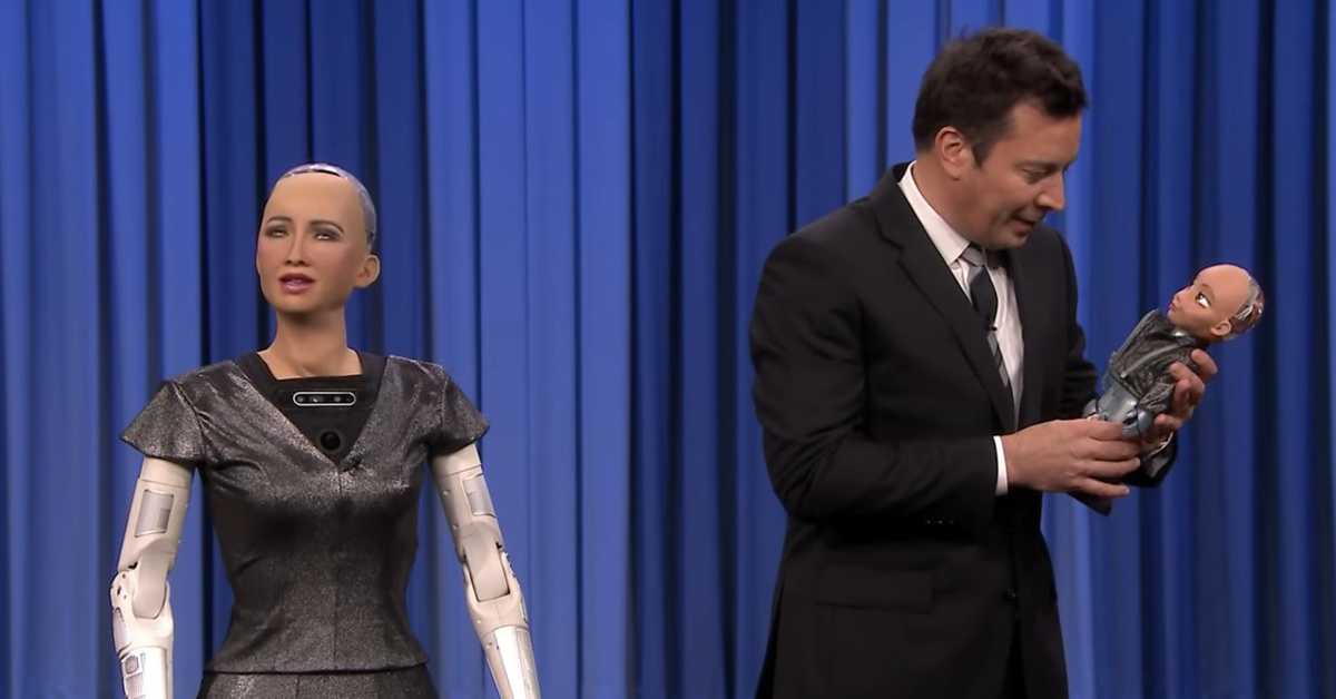 Jimmy Fallon Sings A Duet Of ‘Say Something’ With Sophia The Robot ...