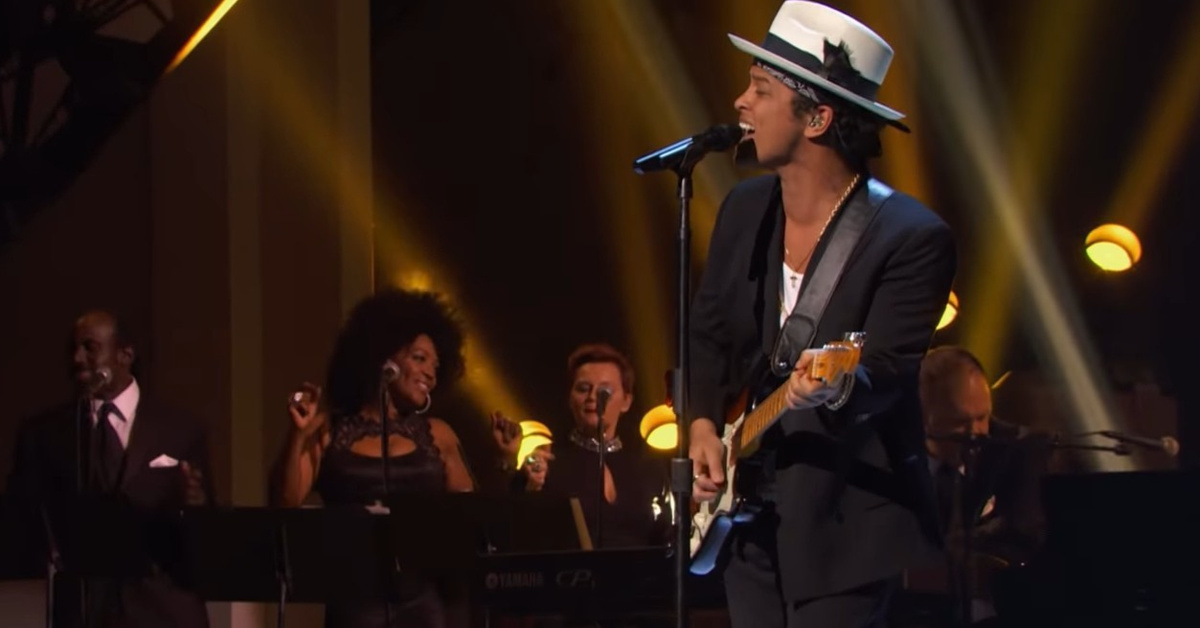 Bruno Mars Gives An Awesome Tribute To Sting With ‘Message In A Bottle ... Bruno Mars Gives An Awesome Tribute To Sting With ‘Message In A Bottle ...