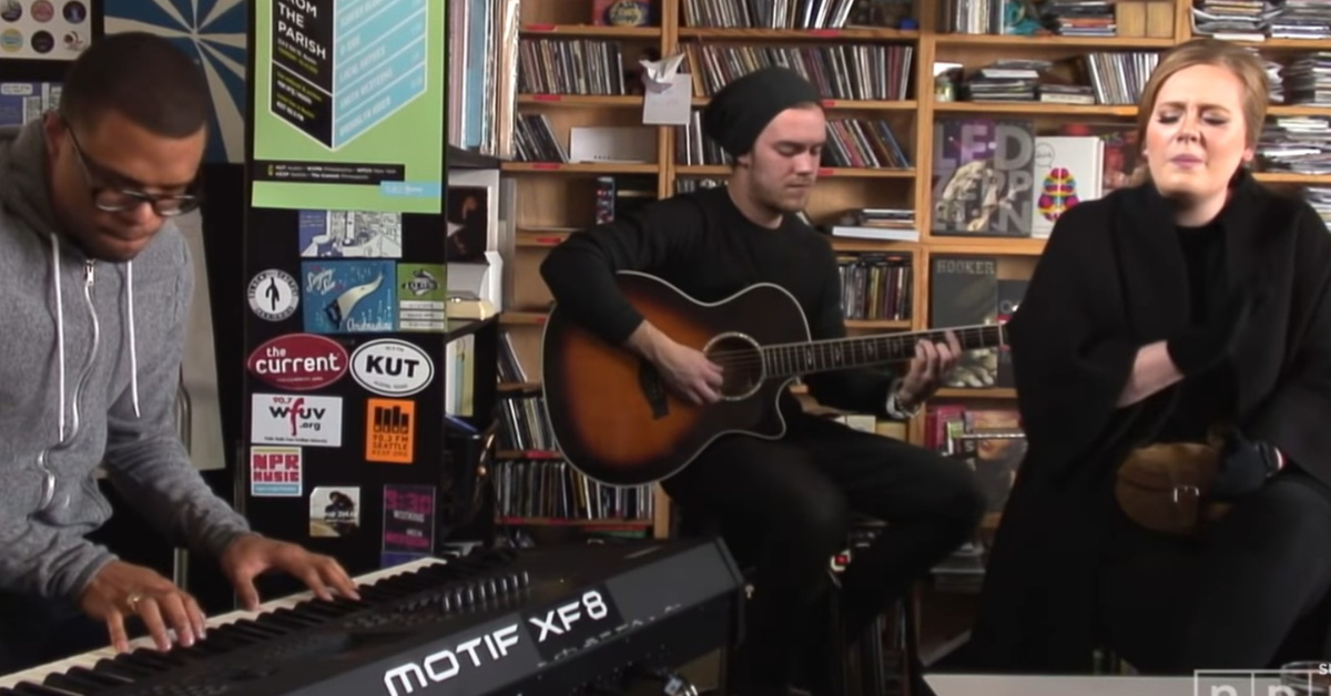 Adele Pours Her Heart Into Singing ‘Rolling In The Deep’ And More In A ...